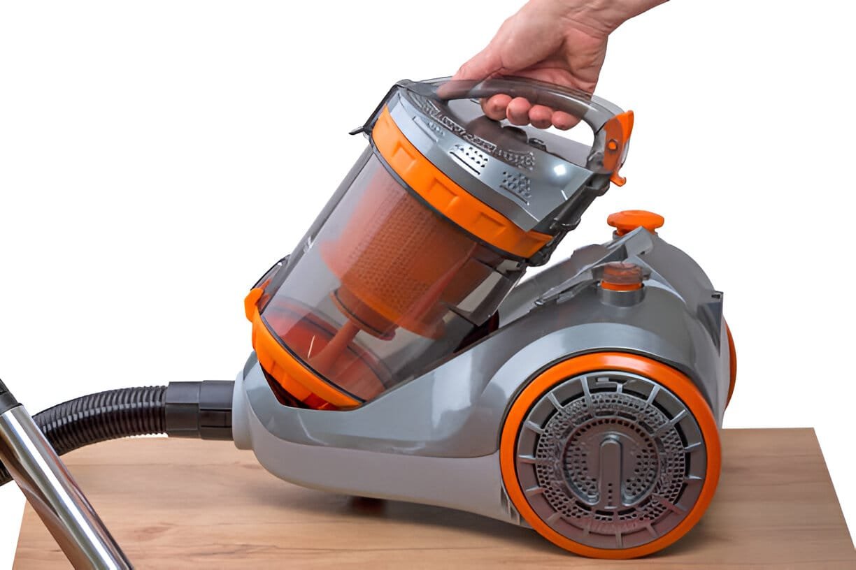 15 Expert Tricks to Get the Most Out of Your Vacuum Cleaner » We Review ...