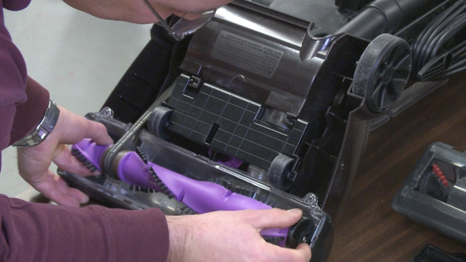 Best Methods to Repair Broken Vacuum Cleaner Belts: Expert Tips » We ...